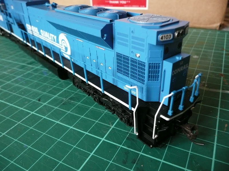 HO Scale Model Railroading in the UK: Kato SD80 rebuild - Conrail ...
