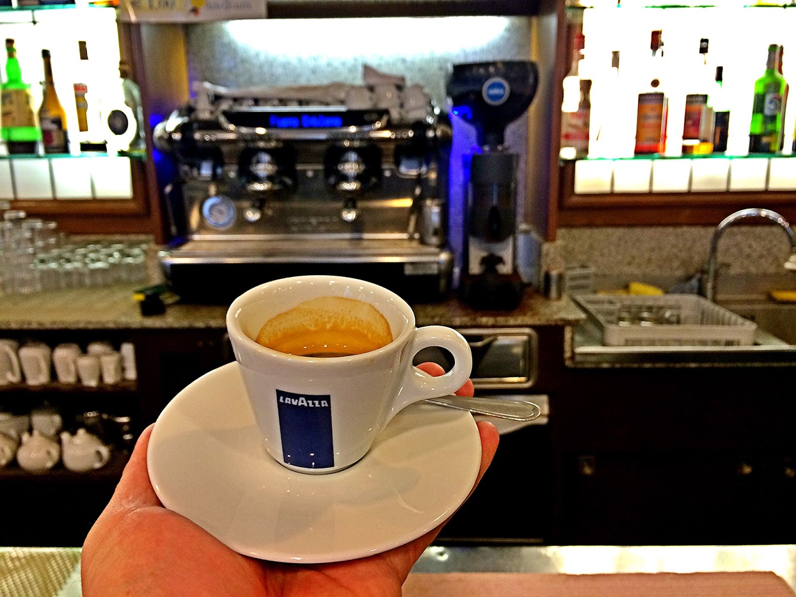 Hotties on the T!: Café Correcto