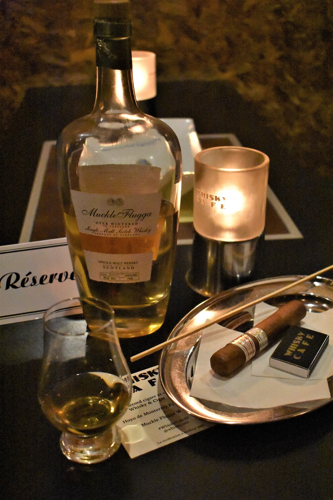 Le Whisky Café - bar à whiskys et cigares