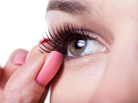 One Two Lash The First & Only Magnetic False Eyelash