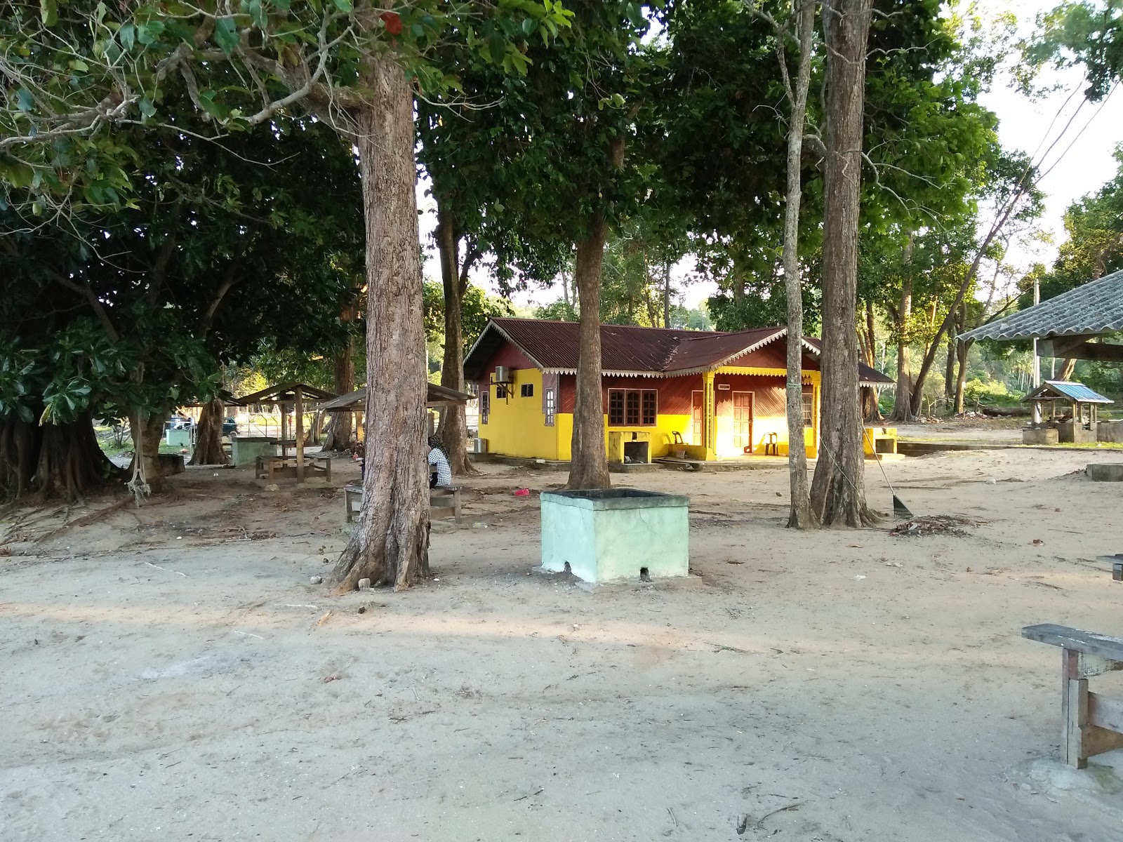 Asoi Punya Cerita: Ride & Camp Pantai Pasir Lanun, Teluk Penyabung ...