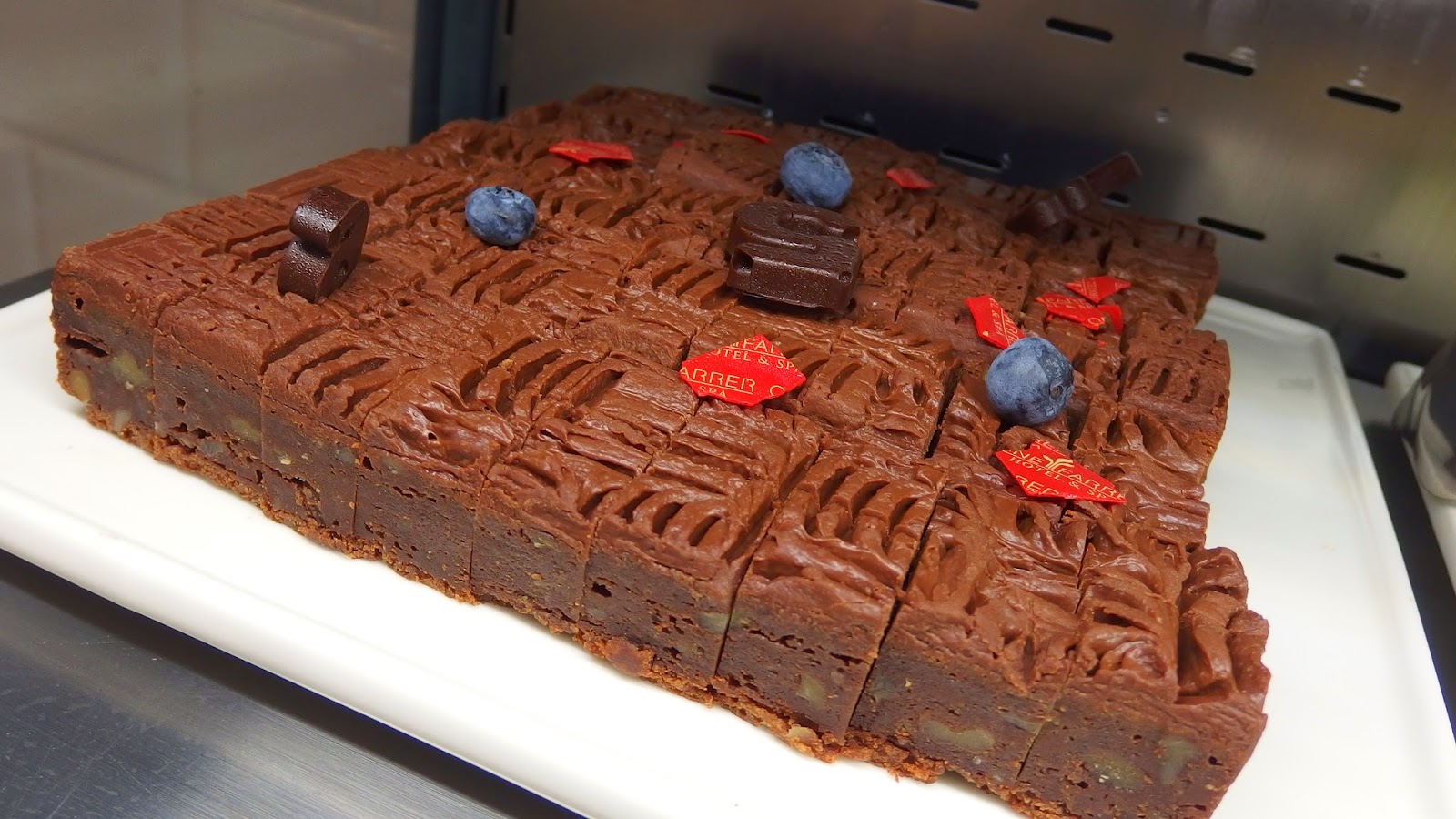 SuMMeR LoVes To Eat! Singapore Food Blog: Lunch Buffet at Escape ...