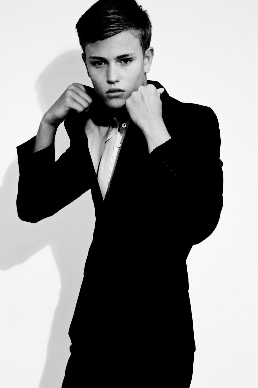 Alpha Male Model Management: DAVY - Photography by Jorrit Pfeifer