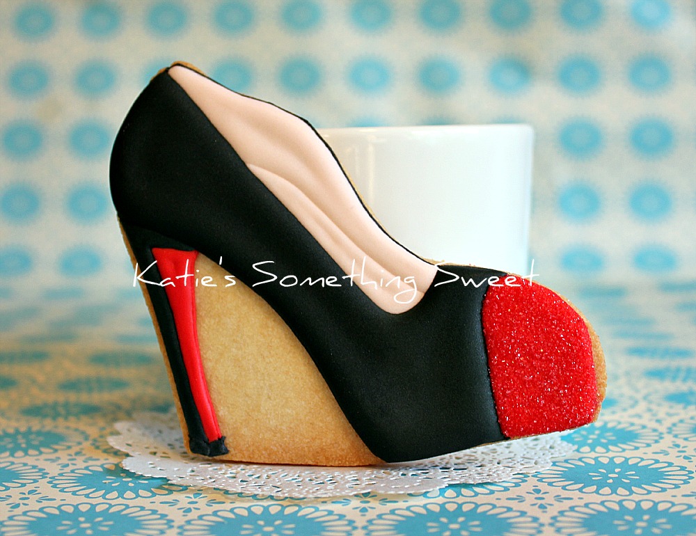 {Katie's Something Sweet}: Designer Shoe Cookies - Christian Louboutin ...