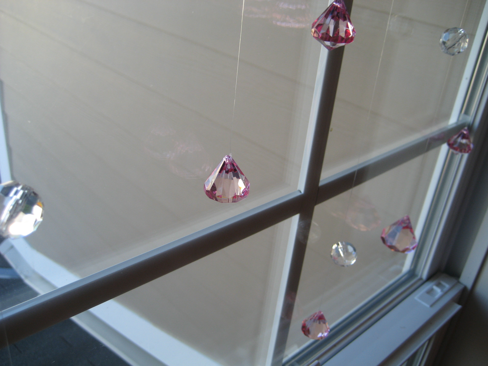 Musings of a Glamourpuss: DIY Window Prisms