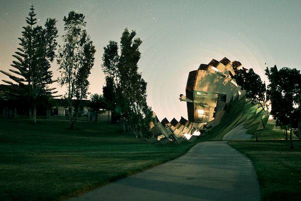 MoD Design Guru - Fresh Ideas + Cleverly Modern Design: DISTORTED ...