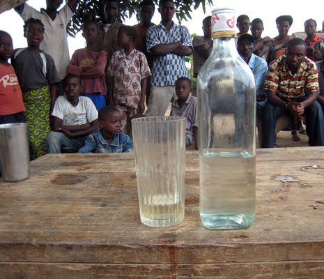 Pictures of African Cocoa Farming: Palm Wine (11)
