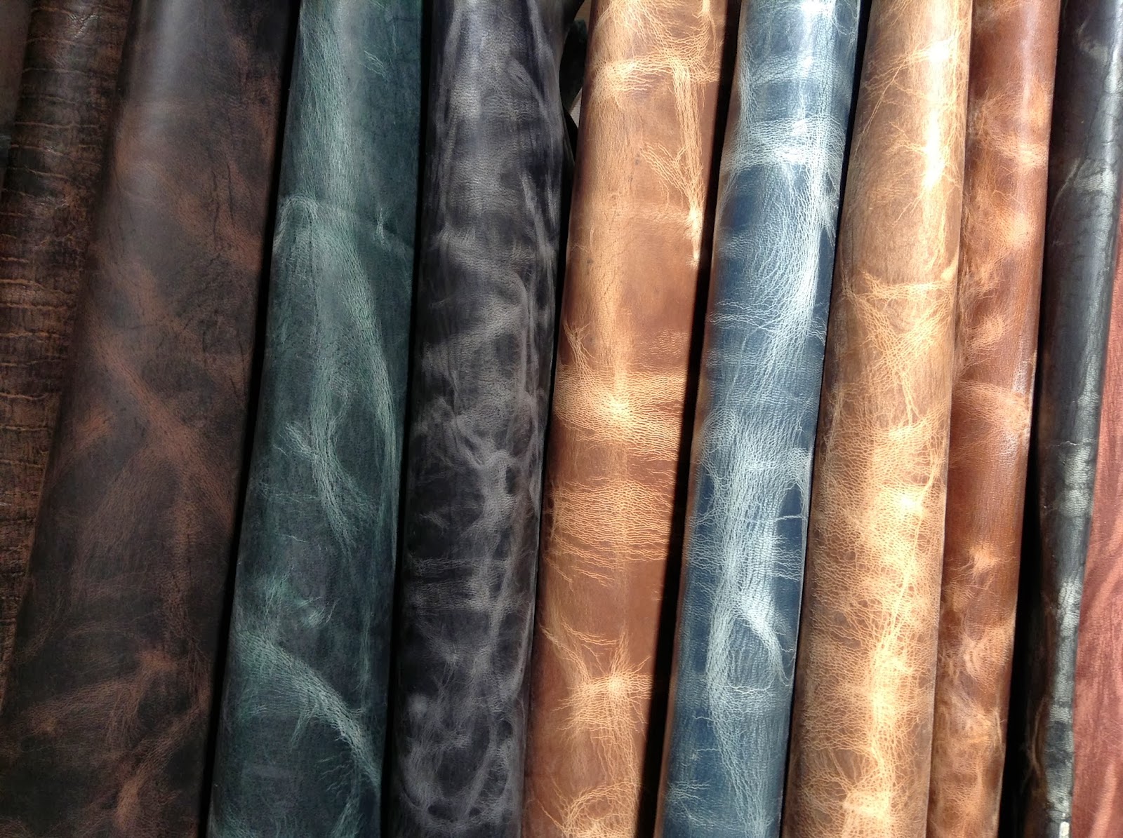 T U S T I N G & B U R N E T T : Focus On: The Original Mad Dog ® Leather