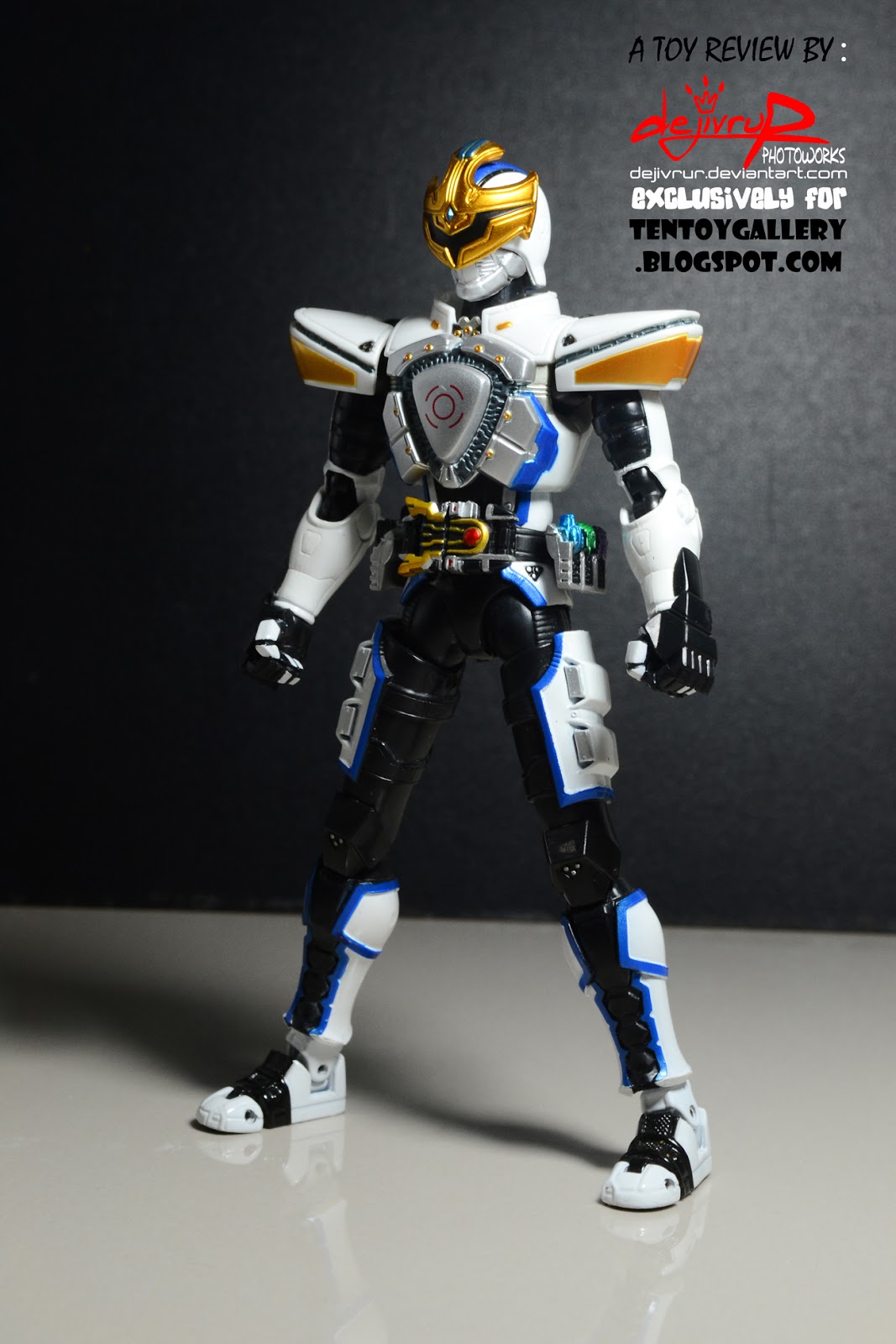 Ten Toy Gallery: Review: S.H.Figuarts Masked Rider Ixa