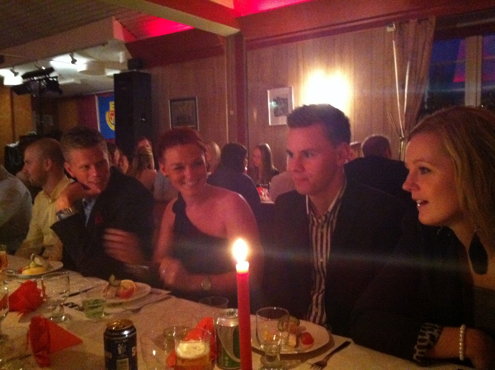 Amanda: Årsfest + kalas + mys