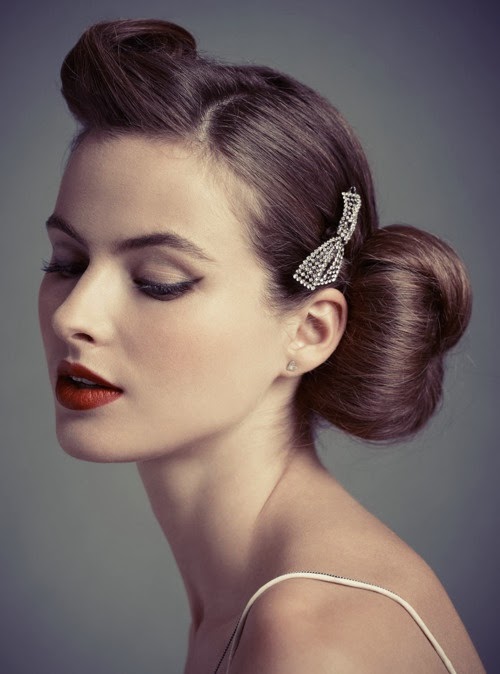 Retro bun | Just a pretty hairstyle