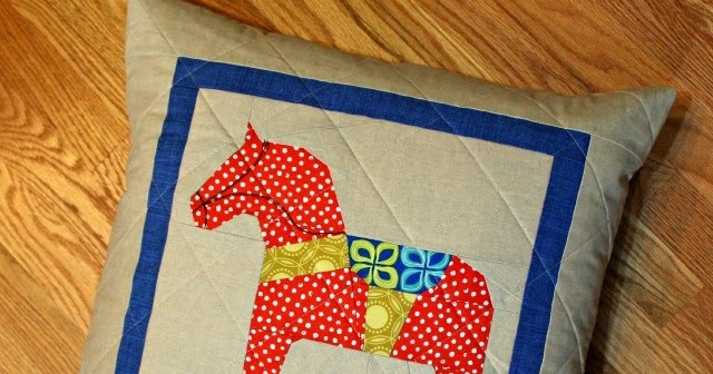 A Quilter's Table: Pillowy