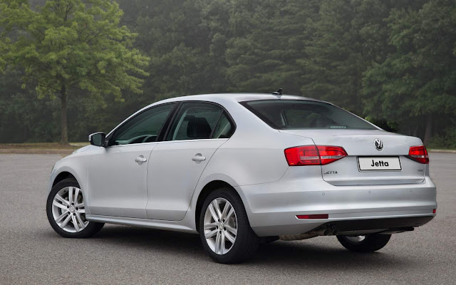 Volkswagen Jetta completa dez anos de Brasil - histórico