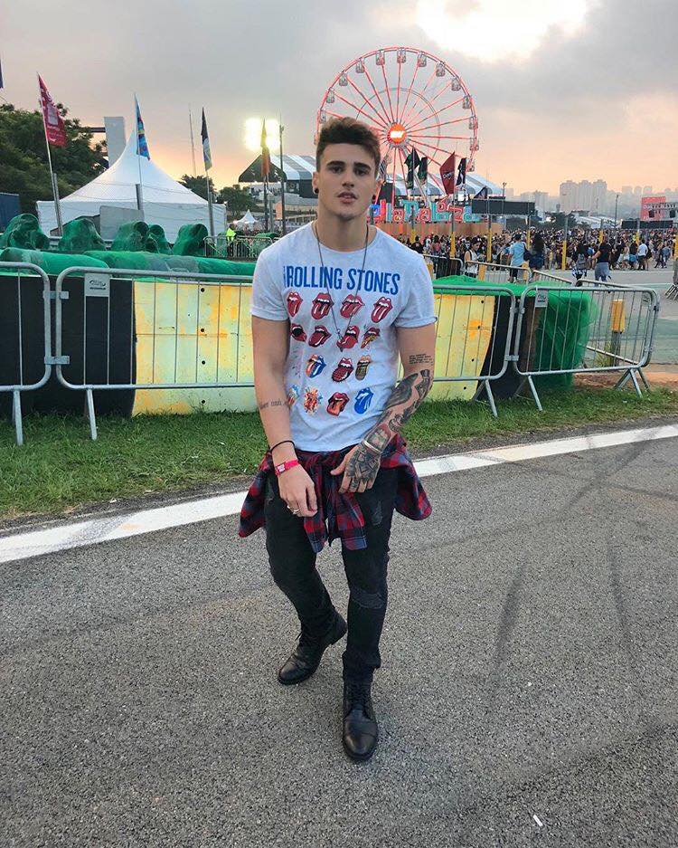 Lovely Boys: Alex Mapeli