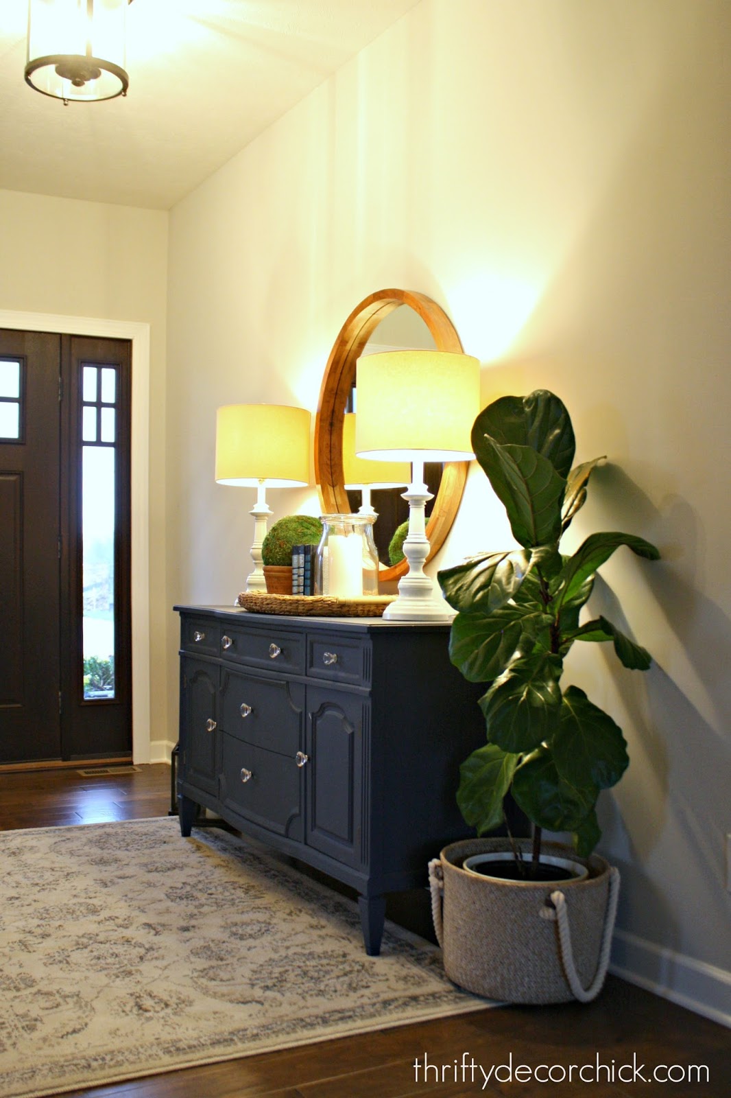 Our open and welcoming foyer | Thrifty Decor Chick | Thrifty DIY, Decor ...