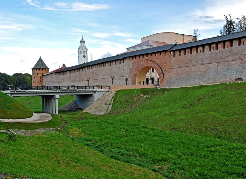 Vladimir Rosulescu - Istorie: KREMLINUL DIN MOSCOVA