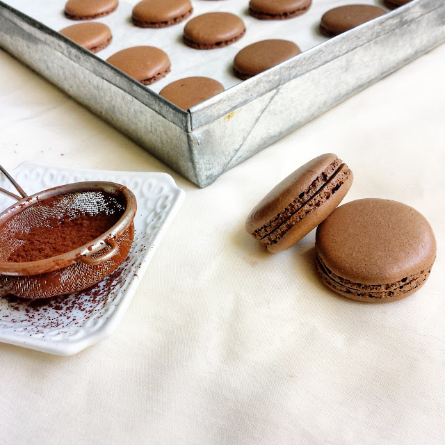 Macarons: Les coques (Nature ou Chocolat) | Recueil Gourmand