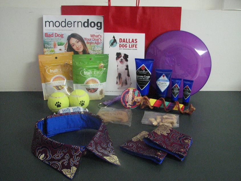 Four-Legged Fashion Swag Bag Giveaway ~ Oh So Cynthia