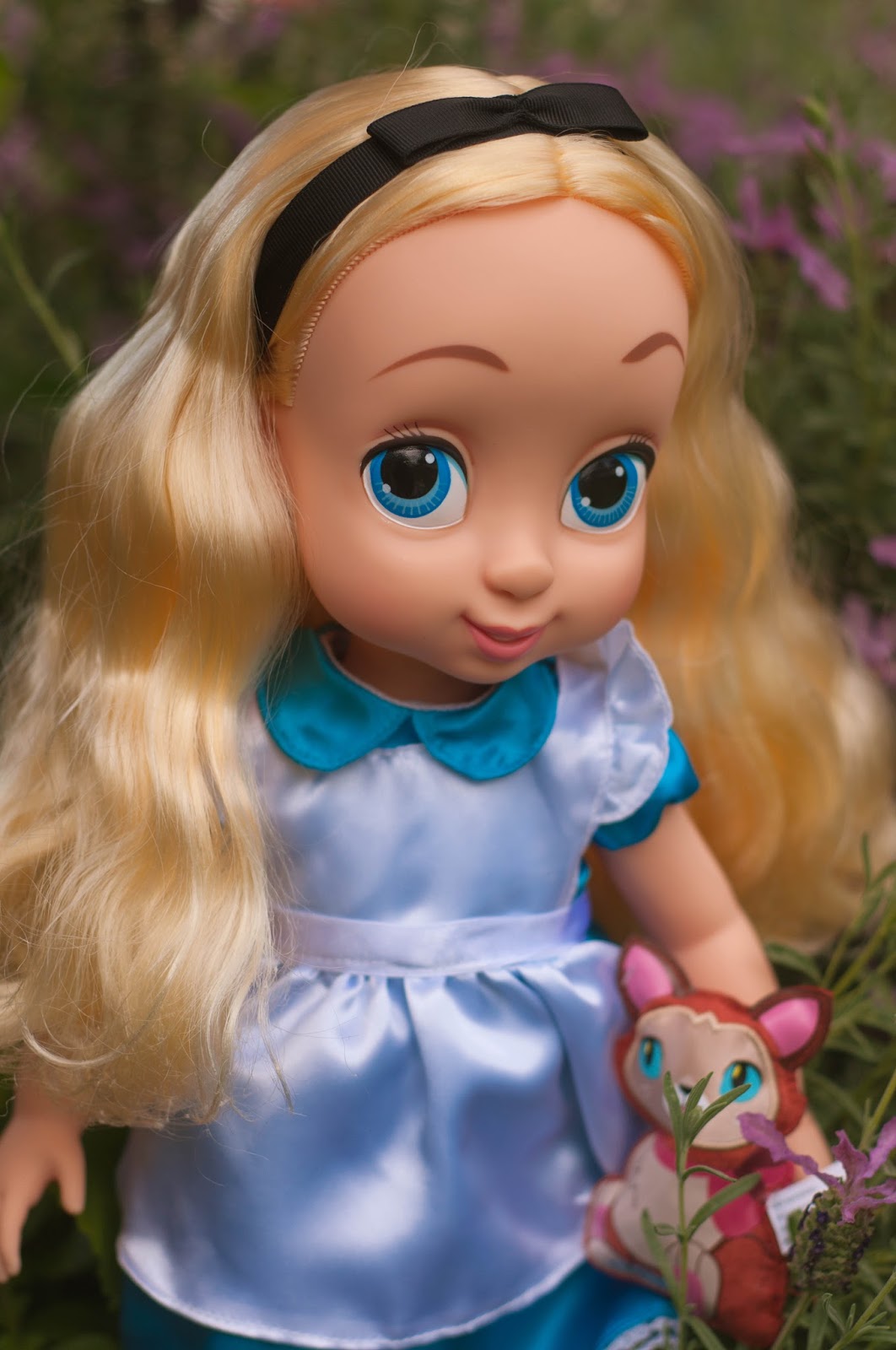 Dotsydoodle: Disney Animator Alice in Wonderland Dolls--16" and Mini!