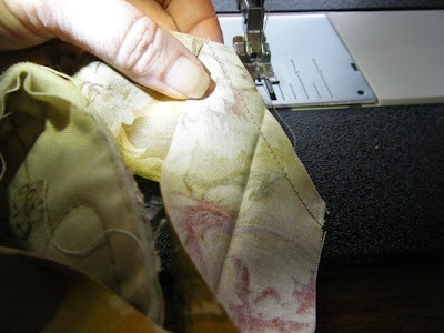 News from The Quilt Asylum: Binding!