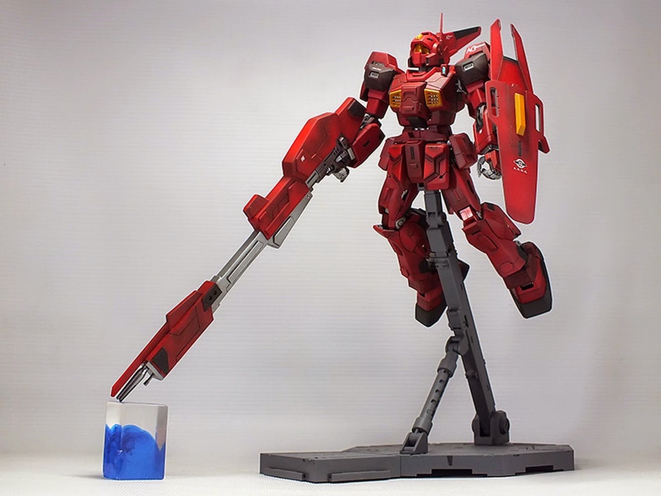 1/100 MSA-003 Nemo "Quattro Bajeena Custom"