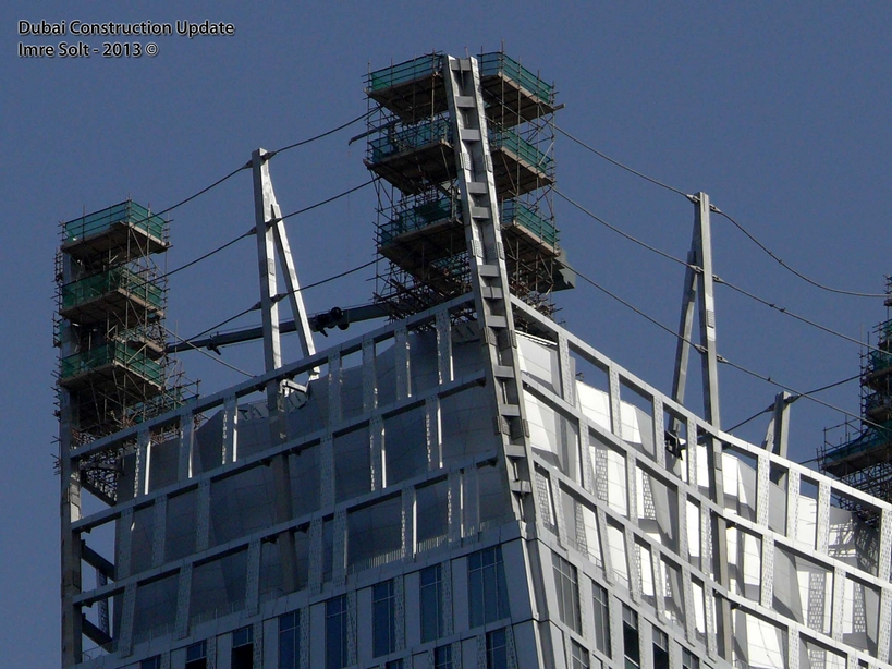 Dubai Constructions Update by Imre Solt: Cayan Tower photos , aka ...