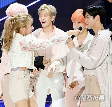 [Kpop Facts] Proof of Photos of Cha Eun Woo ASTRO and Sowon GFRIEND ...