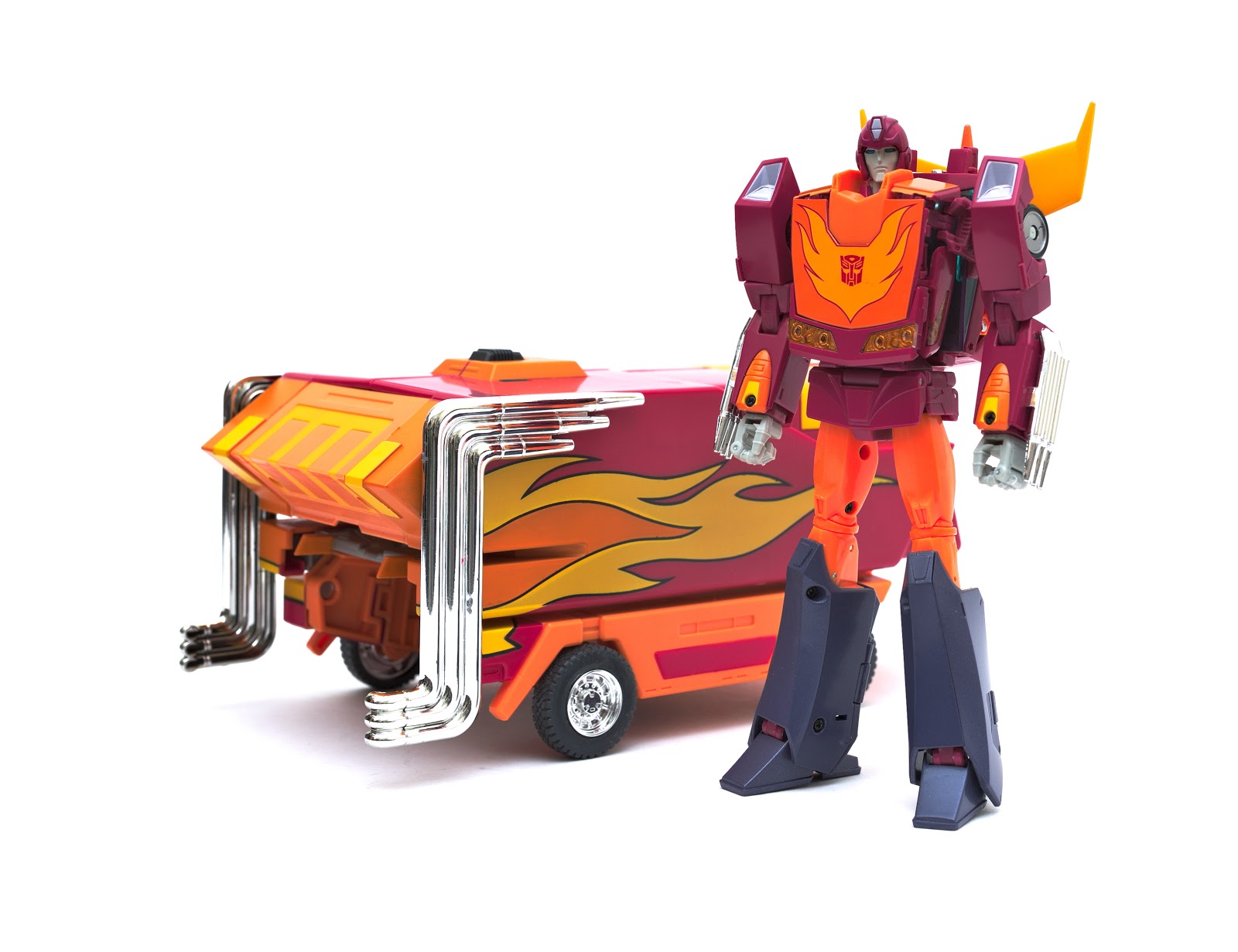 Masterforce UK: Masterpiece MP-28 Hot Rodimus Review