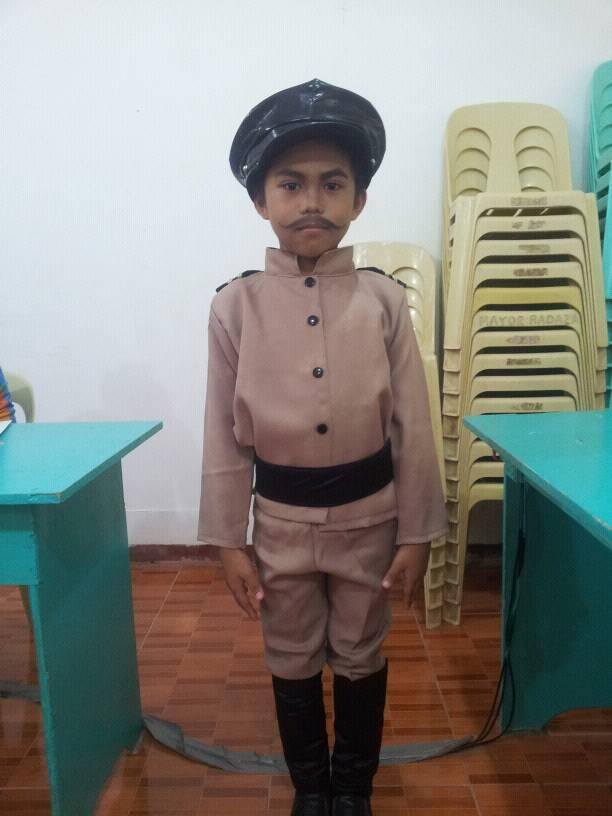 Renz Costumes: Winning Moments: General Luna costume