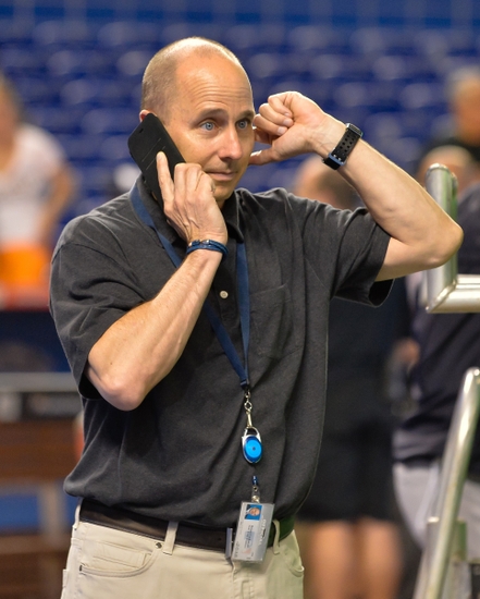 Bleeding Yankee Blue: THE YANKEE SELL-OFF RUMORS BEGIN...