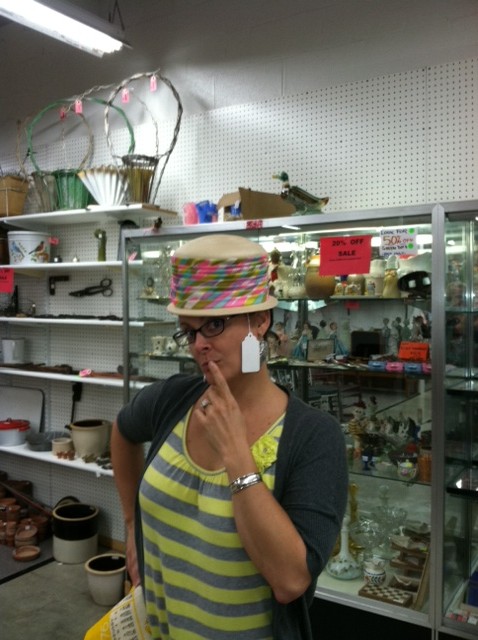 The Vintage Sister Studio: Going Junkin!