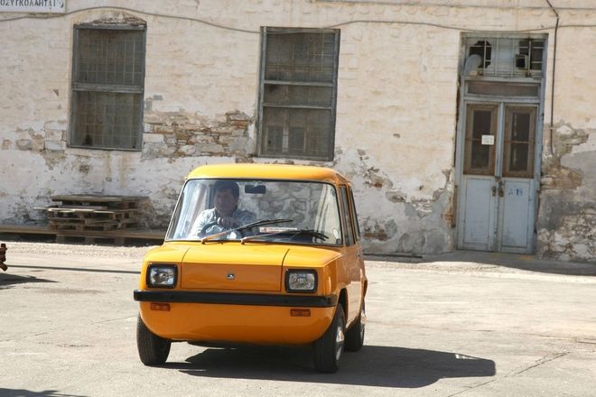 Enfield 8000: Το πρώτο σύγχρονο ηλεκτρικό Ι.Χ. στον κόσμο, ήταν ...