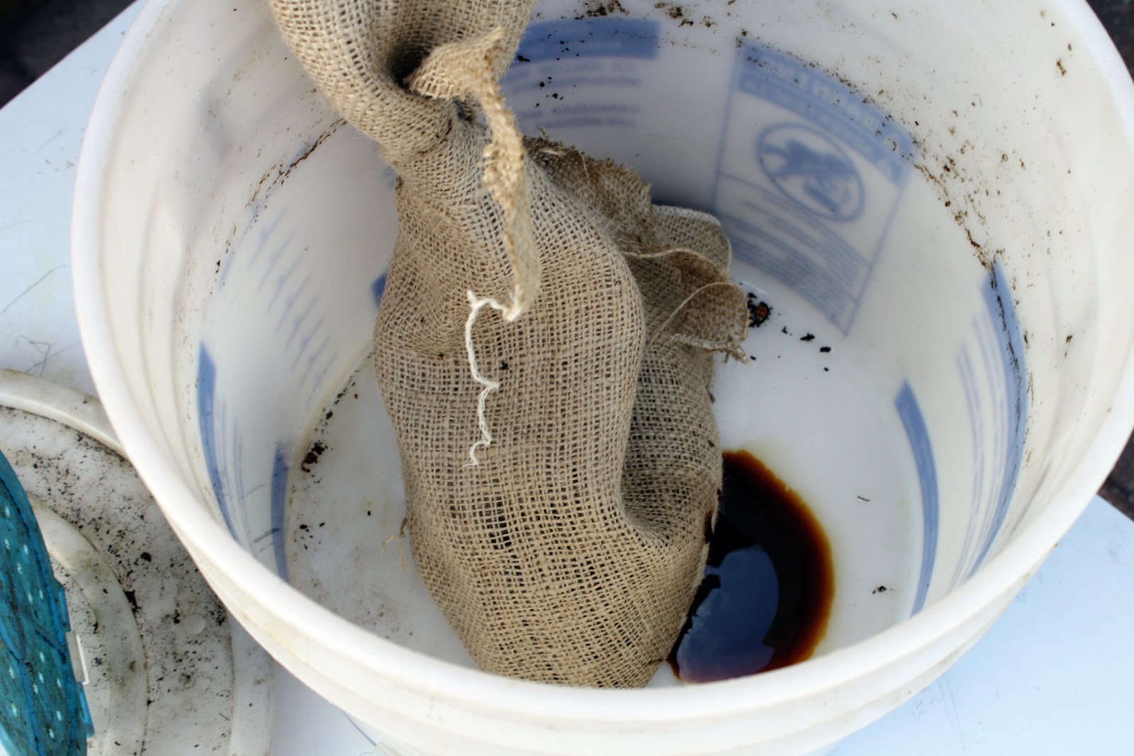 sew grown: Organic Fertilizer using Worm Tea, Rabbit Manure Tea, and ...