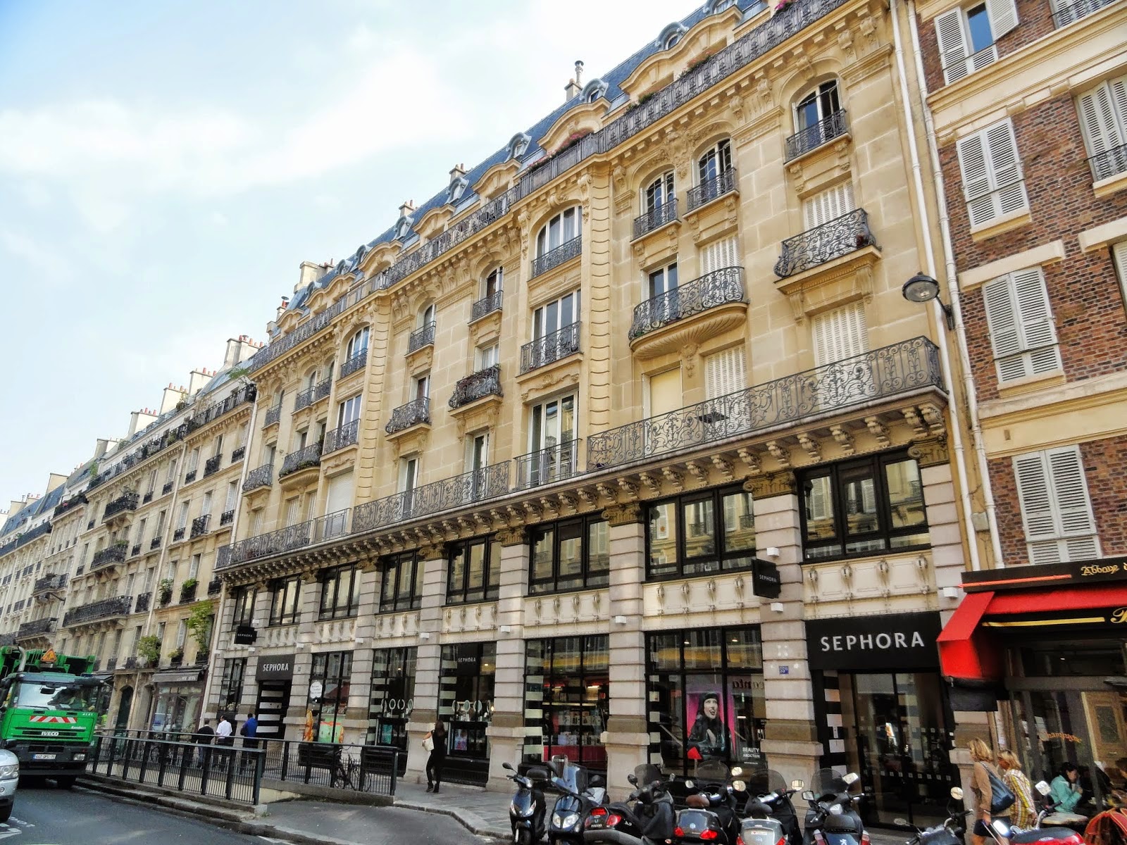 Le monde ravissant des images pieuses: L'Architettura al servizio della ...