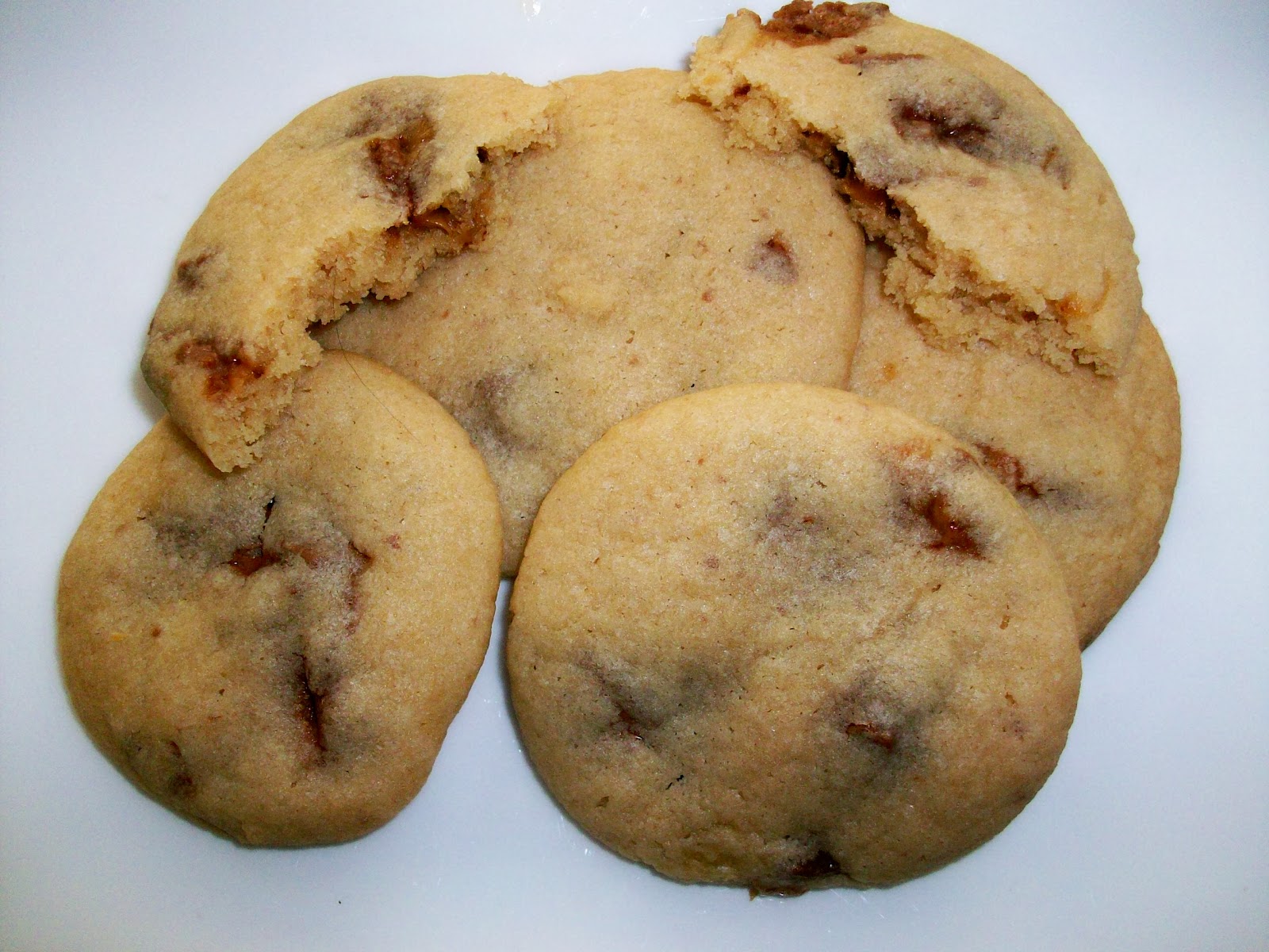 Martha's Recipe Cabinet: Milky Way Cookies