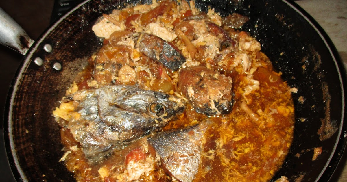 Filipino Food: "Escabecheng Gulyasan na may Itlog"