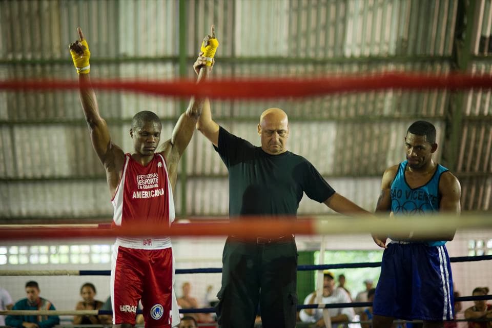 BOXE EM NOTICIAS: WALMIR REGO E MELHOR ARBITRO