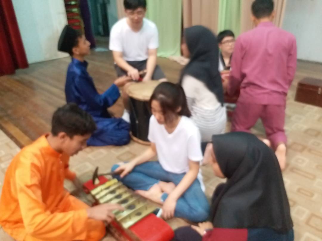 SISTER SCHOOL PROGRAMME : How To Play Gamelan