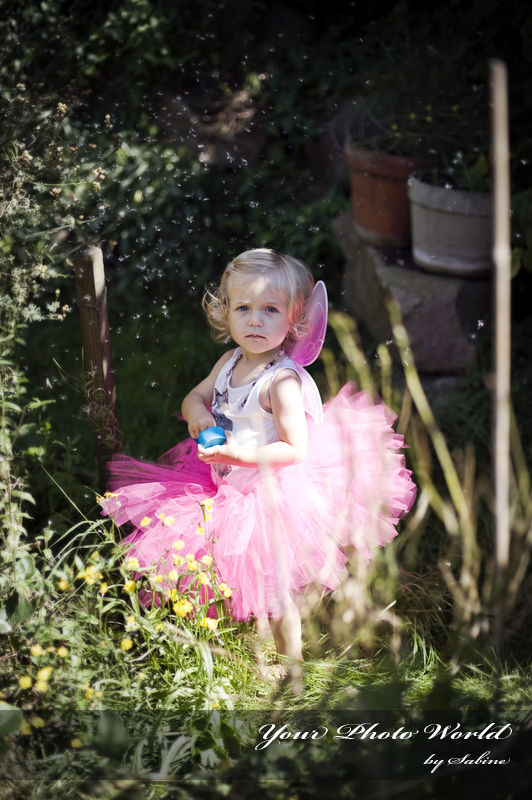 Your Photo World: Little Lady