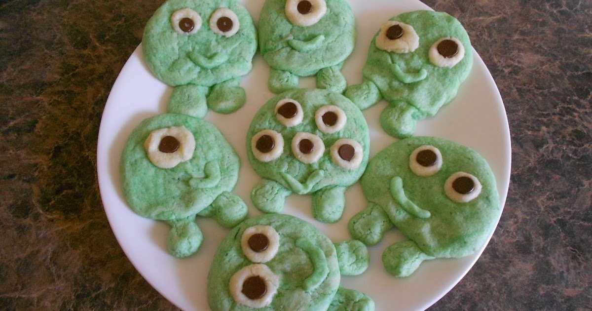 Almost Unschoolers: Alien Cookies