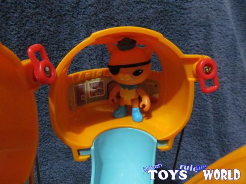 When Toys Rule The World: Review: Octonauts Octopod