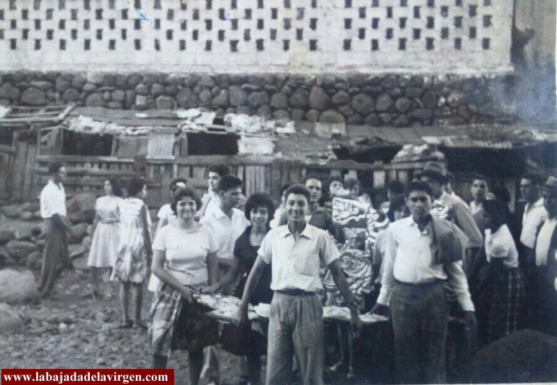 Las Fiestas Lustrales recuperan la Romería de subida del Trono, una ...