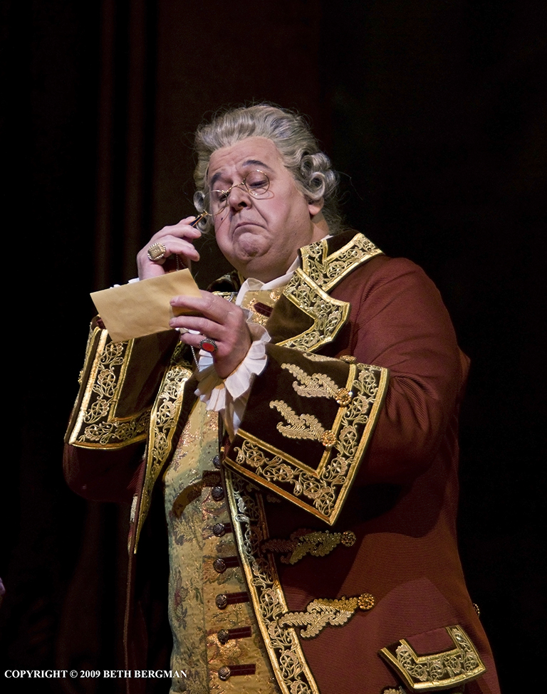 The Opera Lenz: John DelCarlo