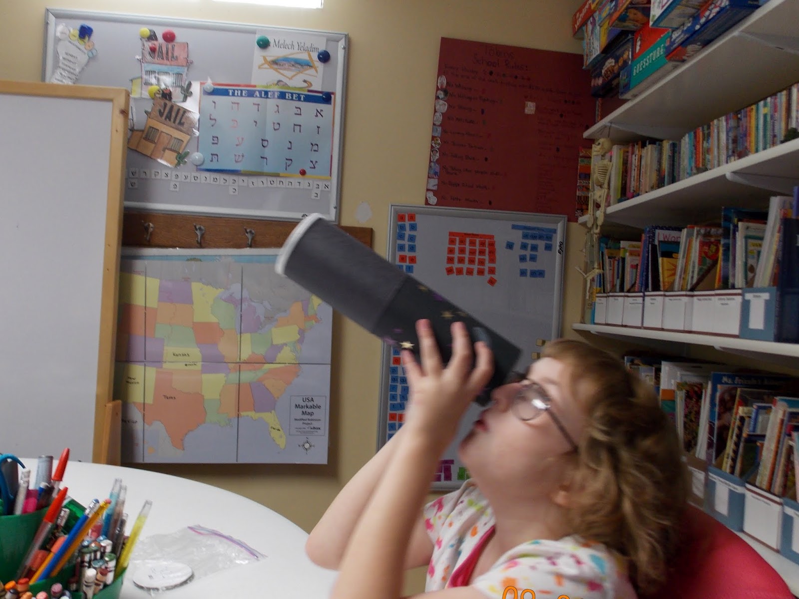 Little Homeschool on the Prairie: Constellation Viewer Craft