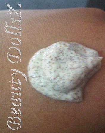 Beauty DollsZ: Aapri Facial Scrub cream