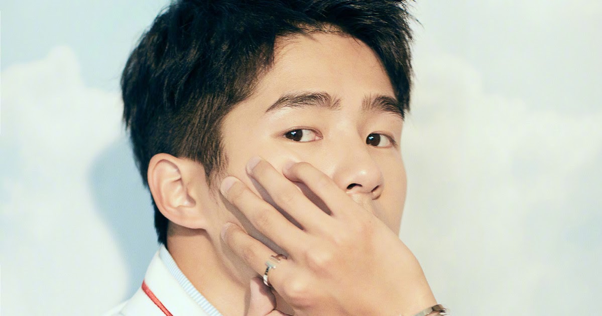 China Entertainment News: Chinese young star Liu Haoran releases new photos