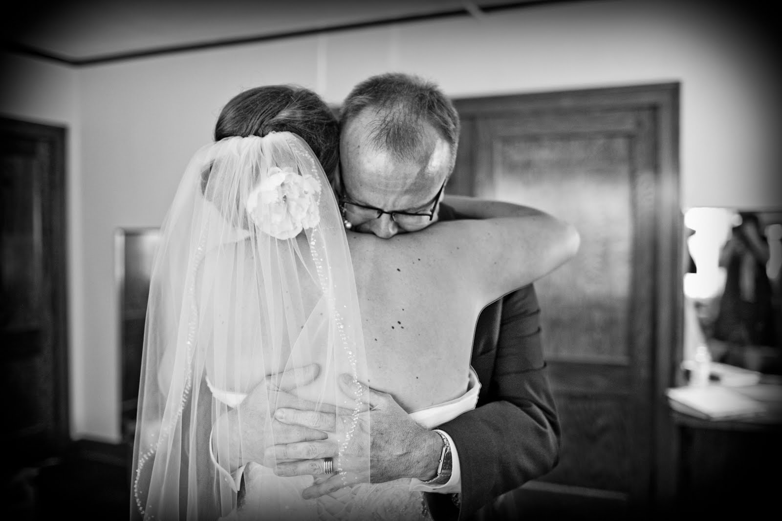 Real Weddings: Kate + Blaise : Ceremony • Kansas City Wedding Planner ...