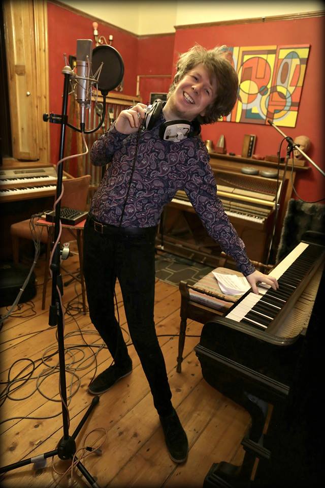 EVEN THE STARS: TRACK OF THE DAY 2 : James Holt - Alone Again