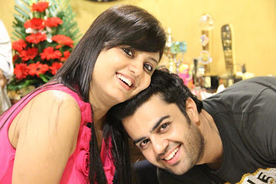 Manish Paul The Star: Manish Paul with His Wife Sanyuka Paul - Cute Couple