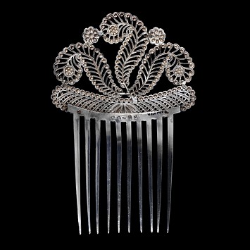 Stalking the Belle Époque: Object of the Day: A Silver Comb, 1809-1810